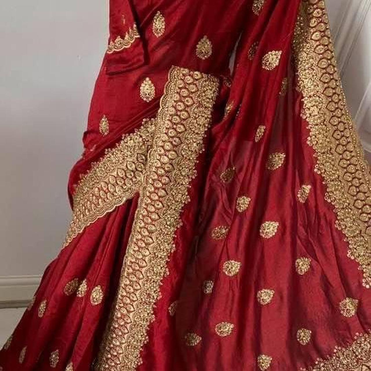 Beautiful maroon Saree sari Indian dress - Depop