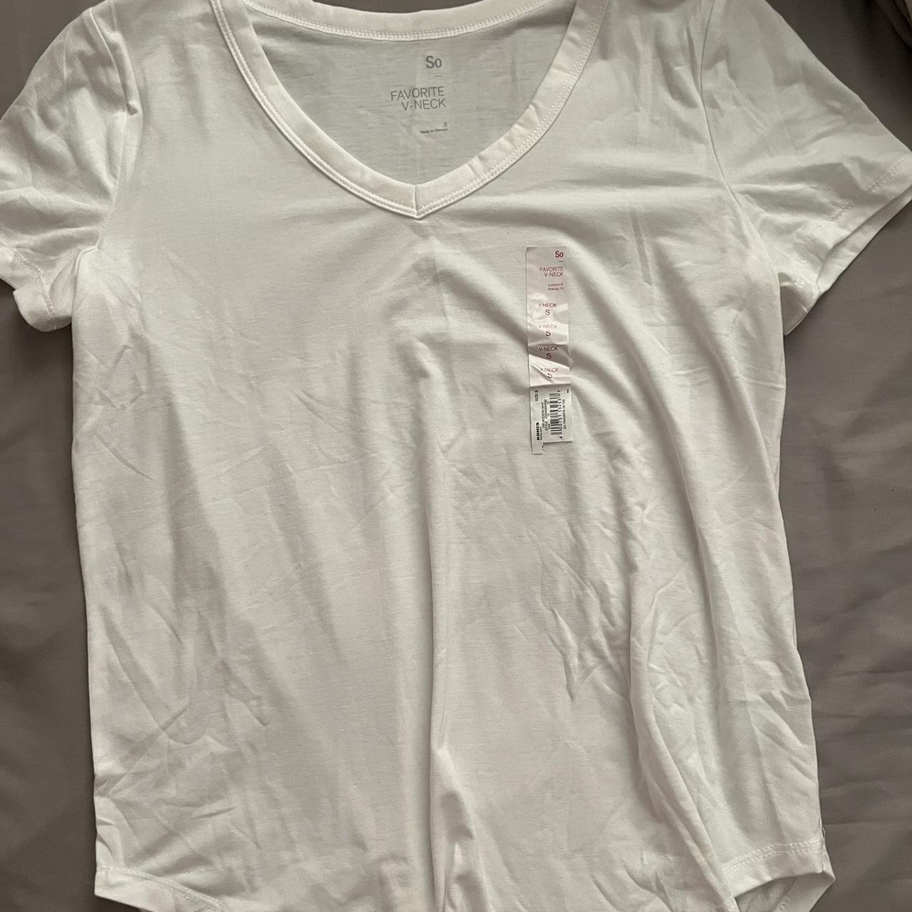 SO Clothing Women's T-shirt | Depop