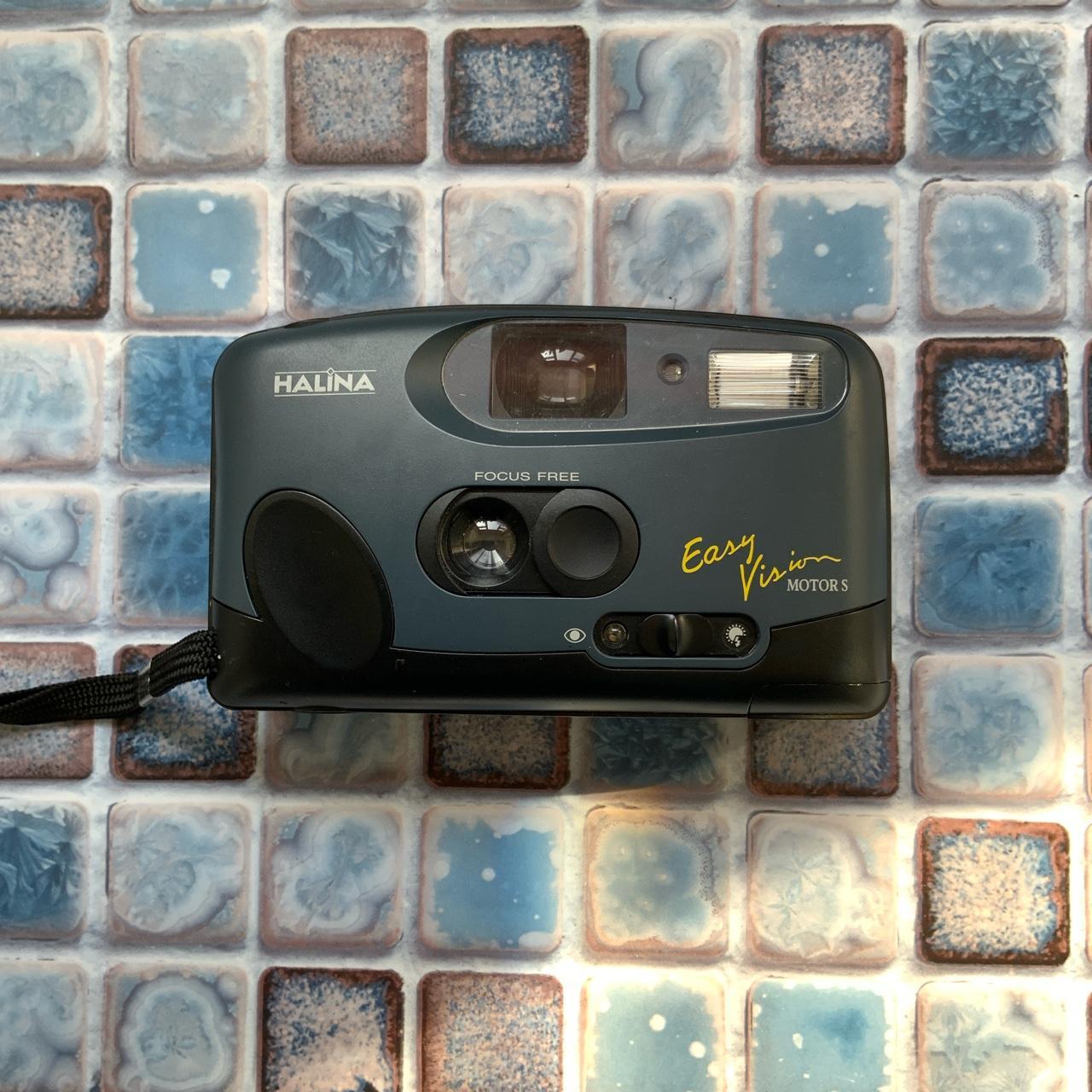 Halina Easy Vision Motors. Focus free. Film:... - Depop