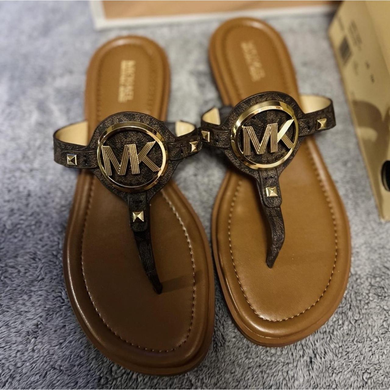 MICHAEL KORS SANDALS SIZE 7 good condition... - Depop