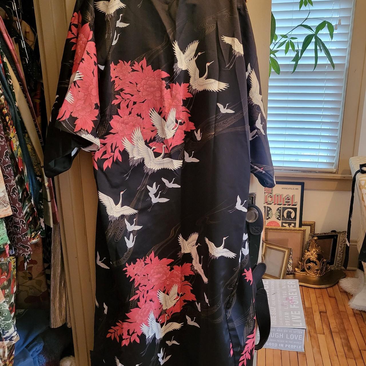 Authentic Japanese Crane Kimono. OS. In excellent... - Depop
