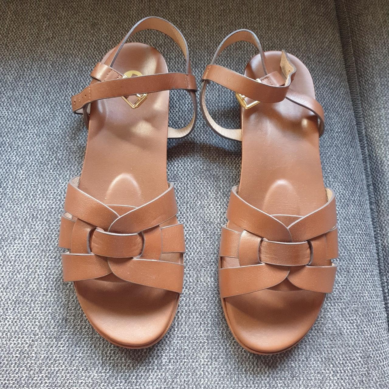 **Discounted price is now lowest price, no further... - Depop