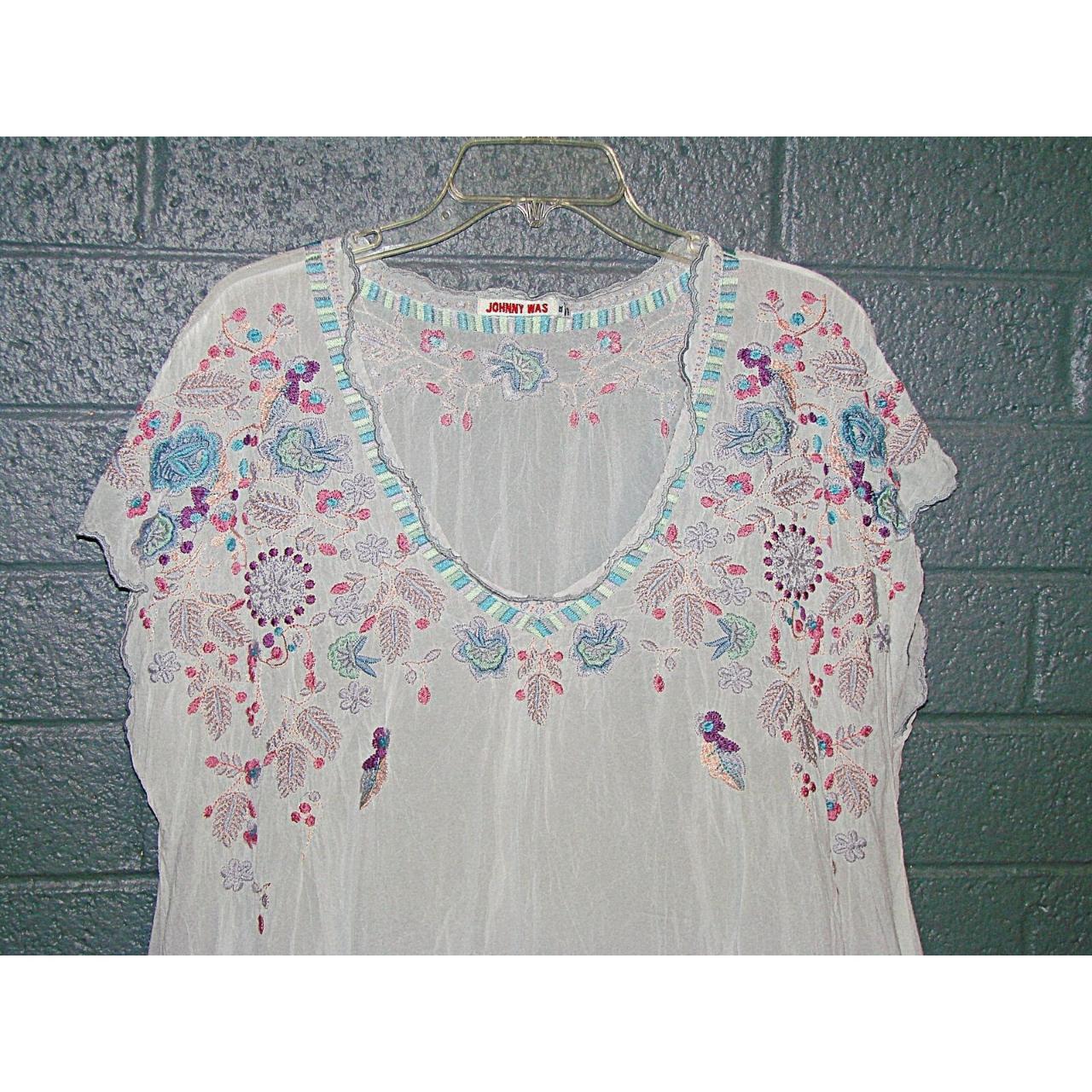 Johnny Was Hayden Short-Sleeve Embroidered Floral... - Depop