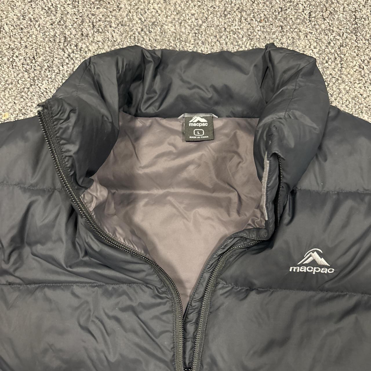 Large Macpac puffer jacket No defects in perfect... - Depop