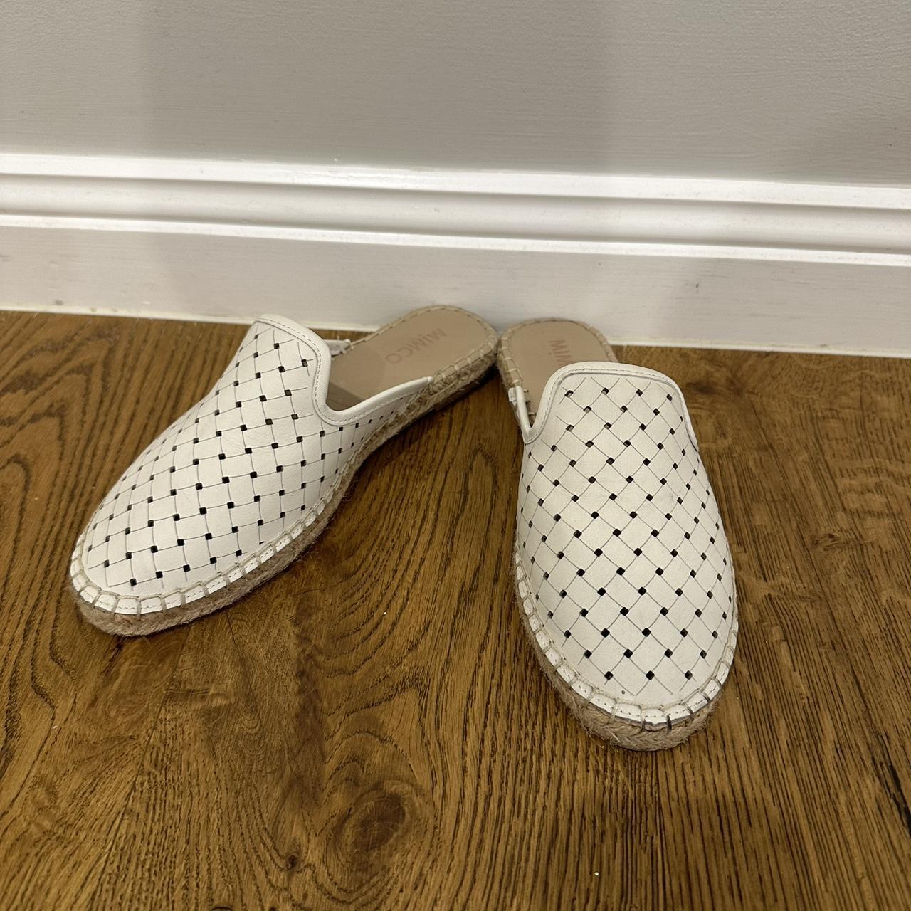 Cream Mimco slides - Depop