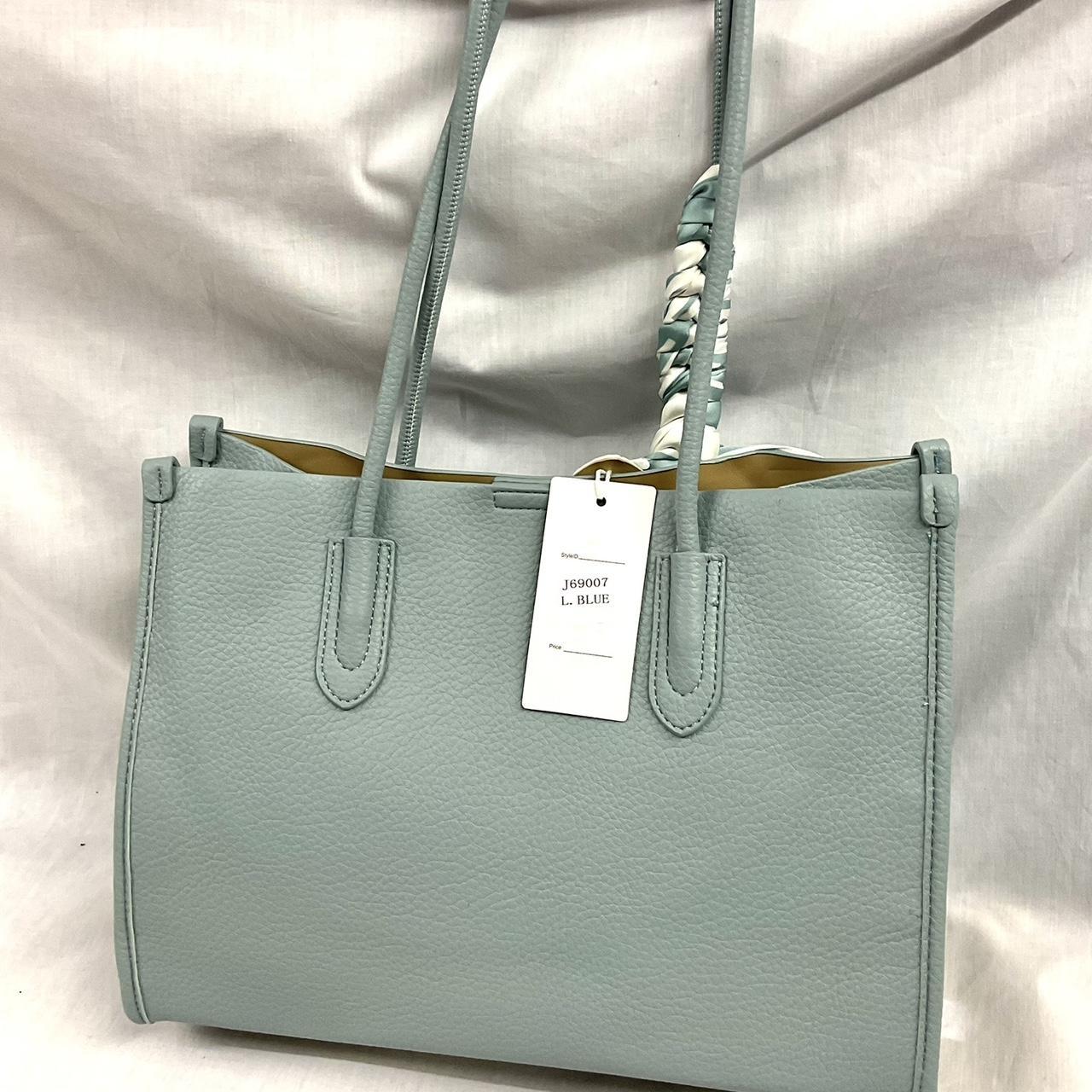 A gorgeous light blue shoulder bag super new seasons... - Depop