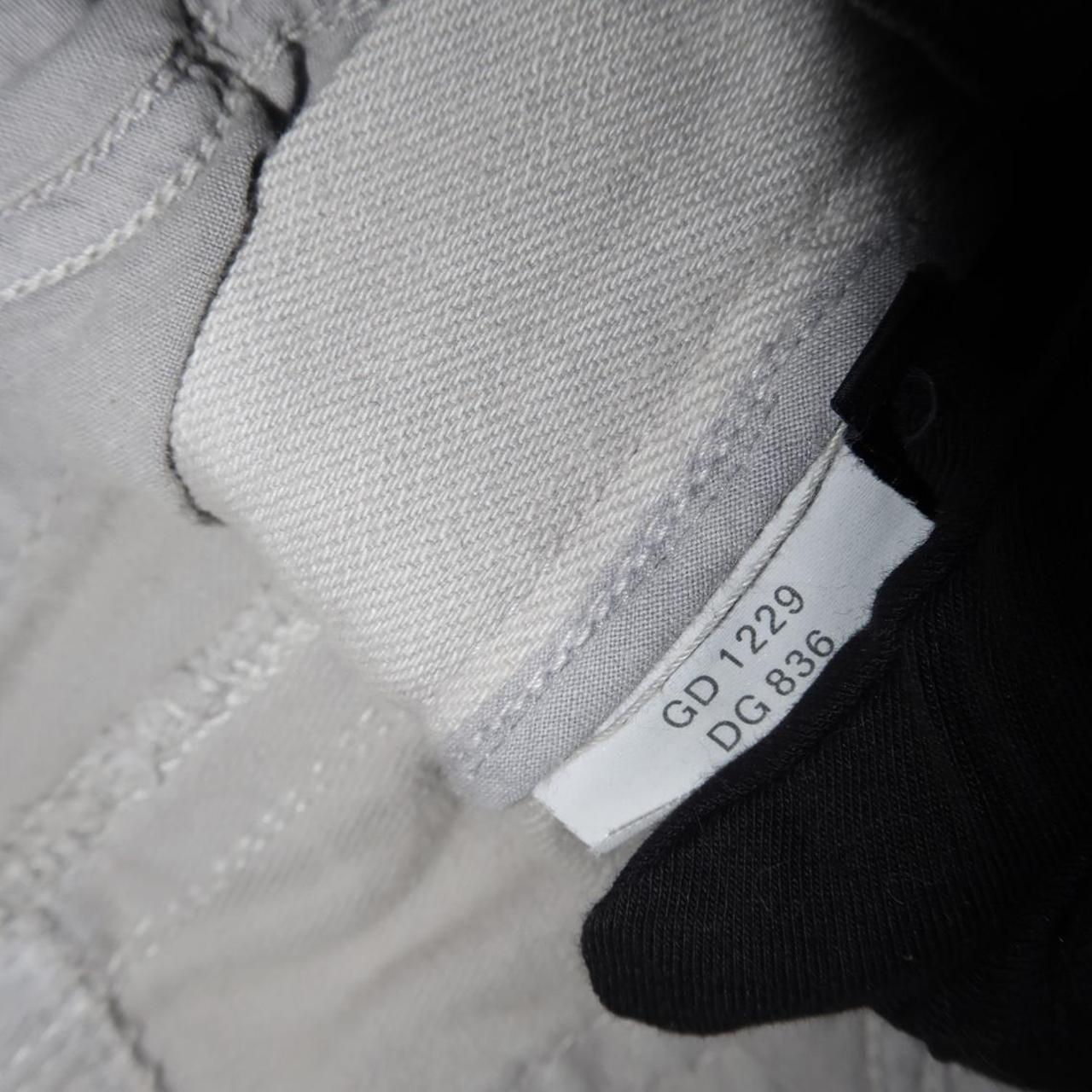 Roberto Cavalli Silver and Grey Pants Size: US S/ EU... - Depop