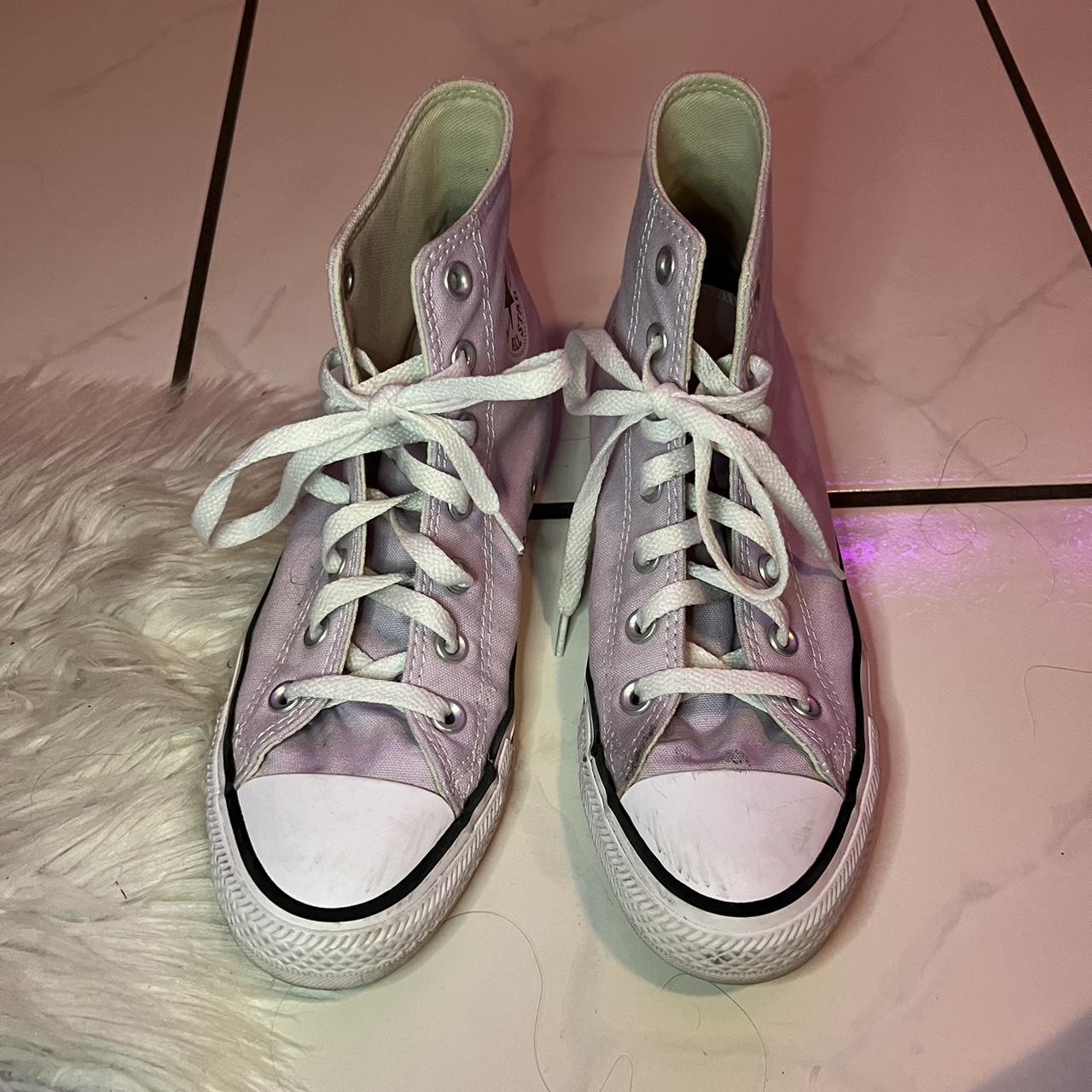 Converse Women's Purple Trainers | Depop