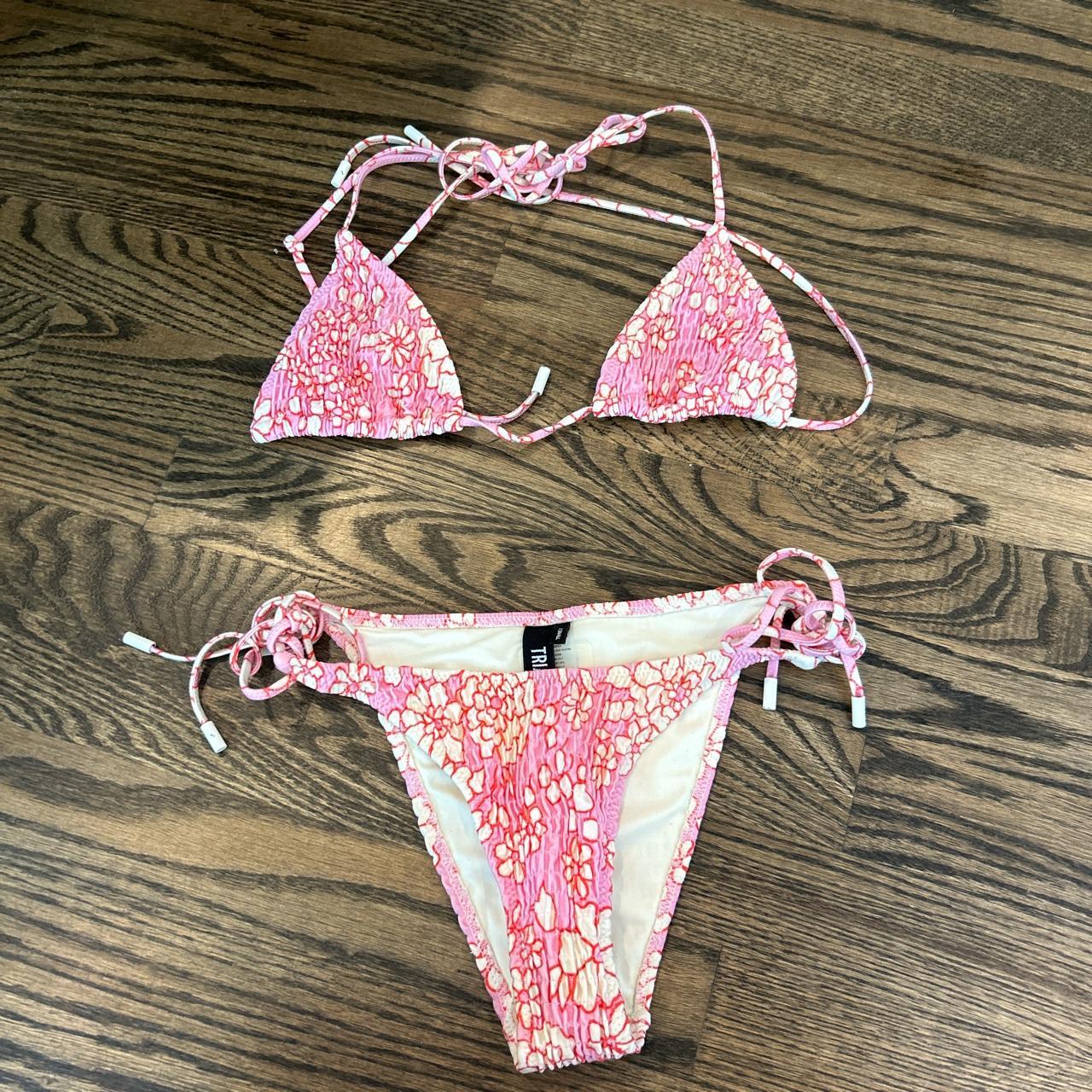 Pink floral ruched triangl size XS - Depop