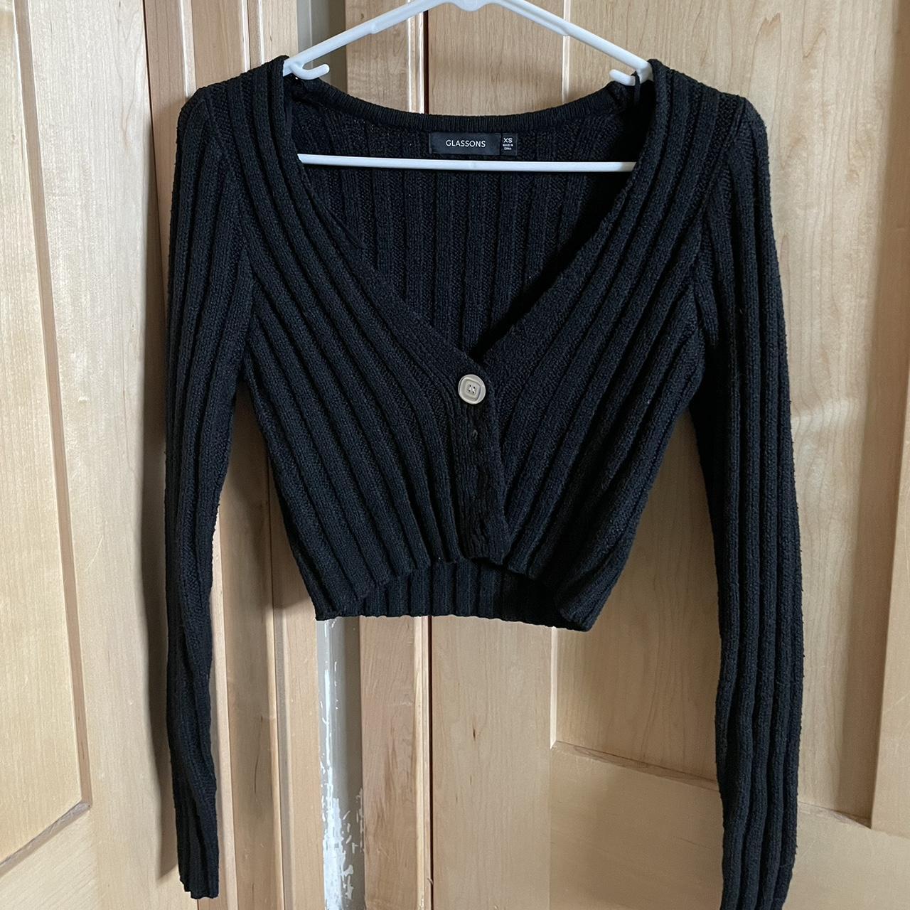 GLASSONS knit cardigan -3 buttons - Depop