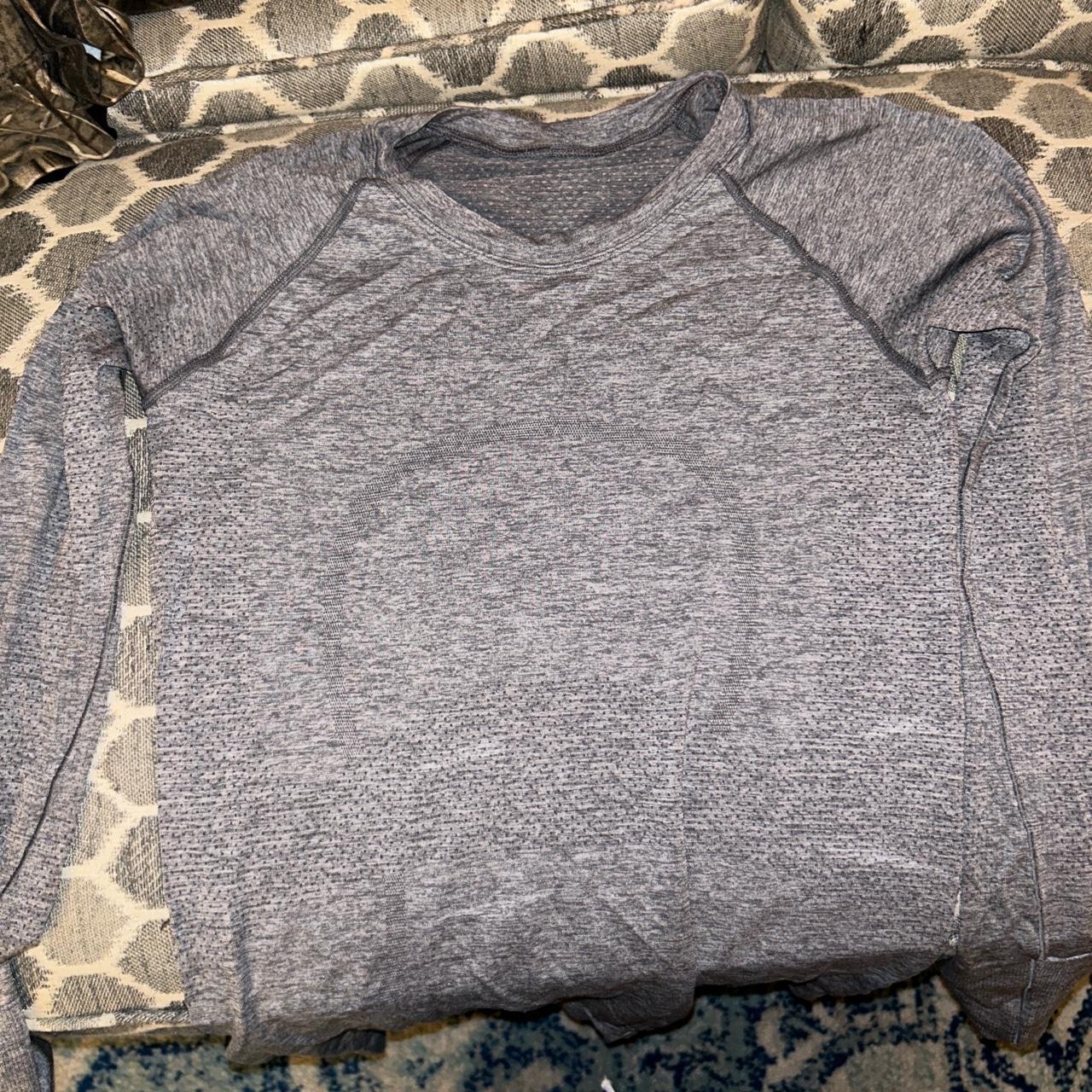 lululemon grey long sleeve swiftly tech size 6 - Depop