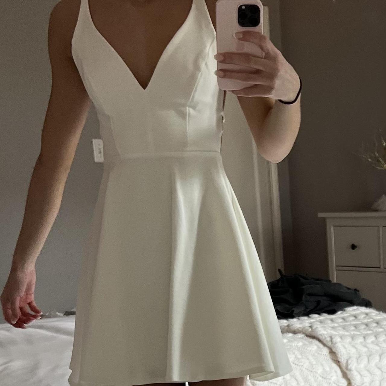 White Lulus dress worn once for graduation - Depop