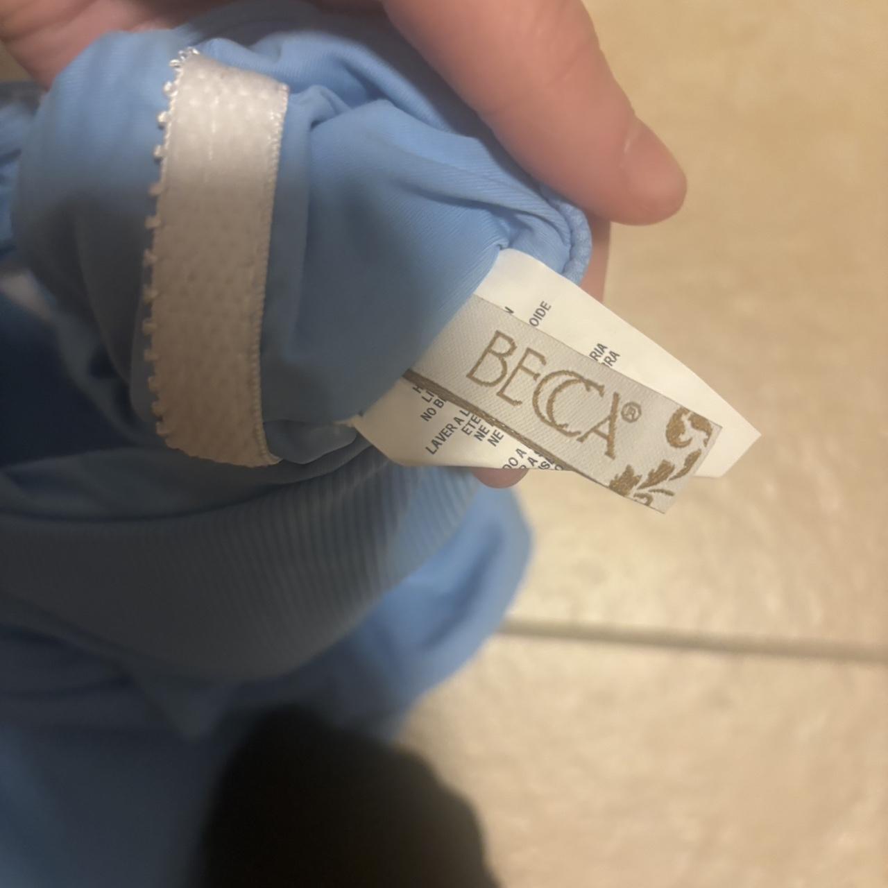 Becca one piece swimsuit Super flattering :) - Depop