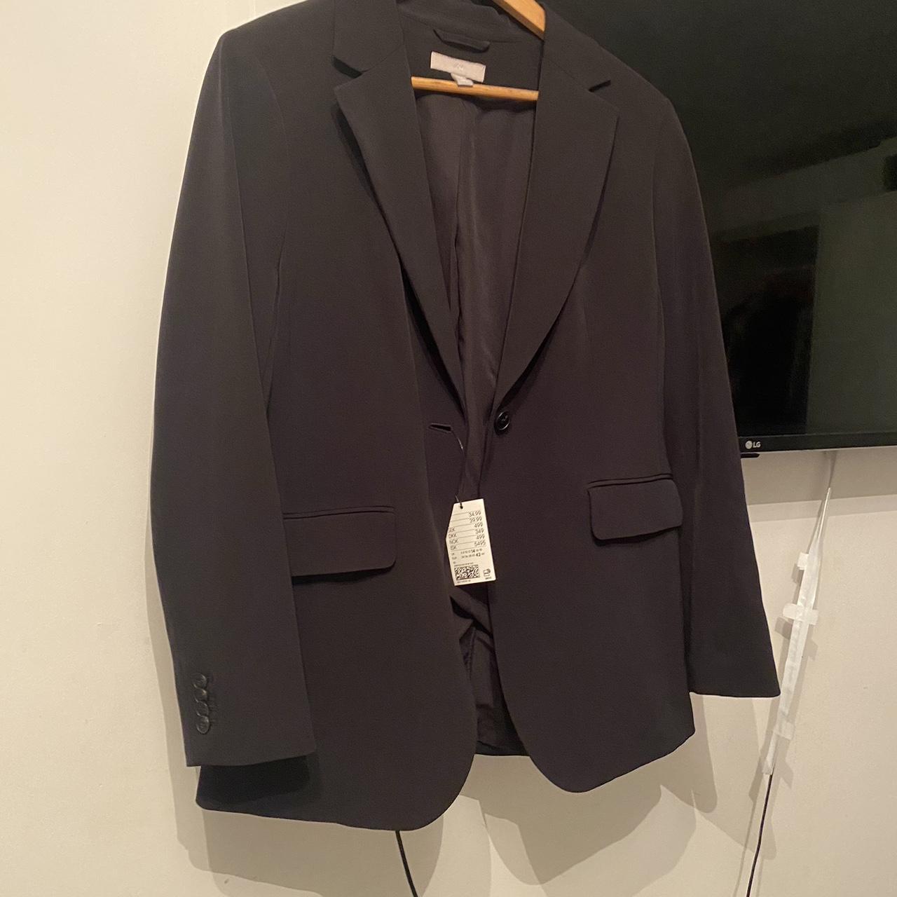 H&M Women's Black Tailored-jackets | Depop