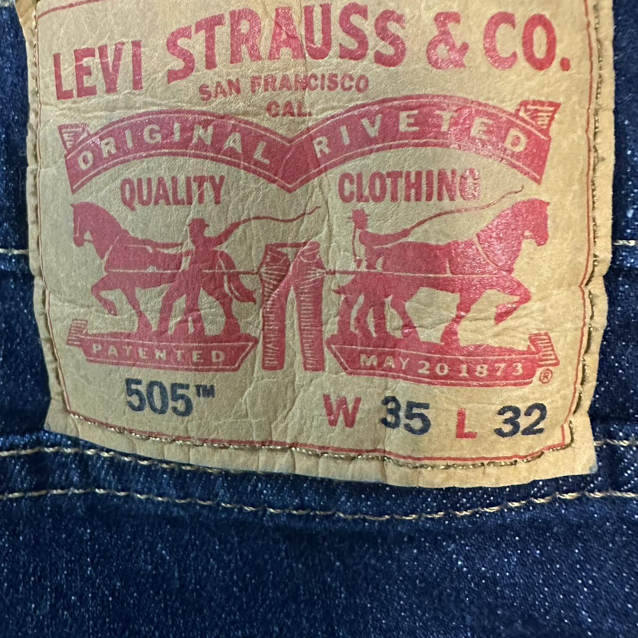 Vintage Levi’s 505 jeans size 35x32 - Depop