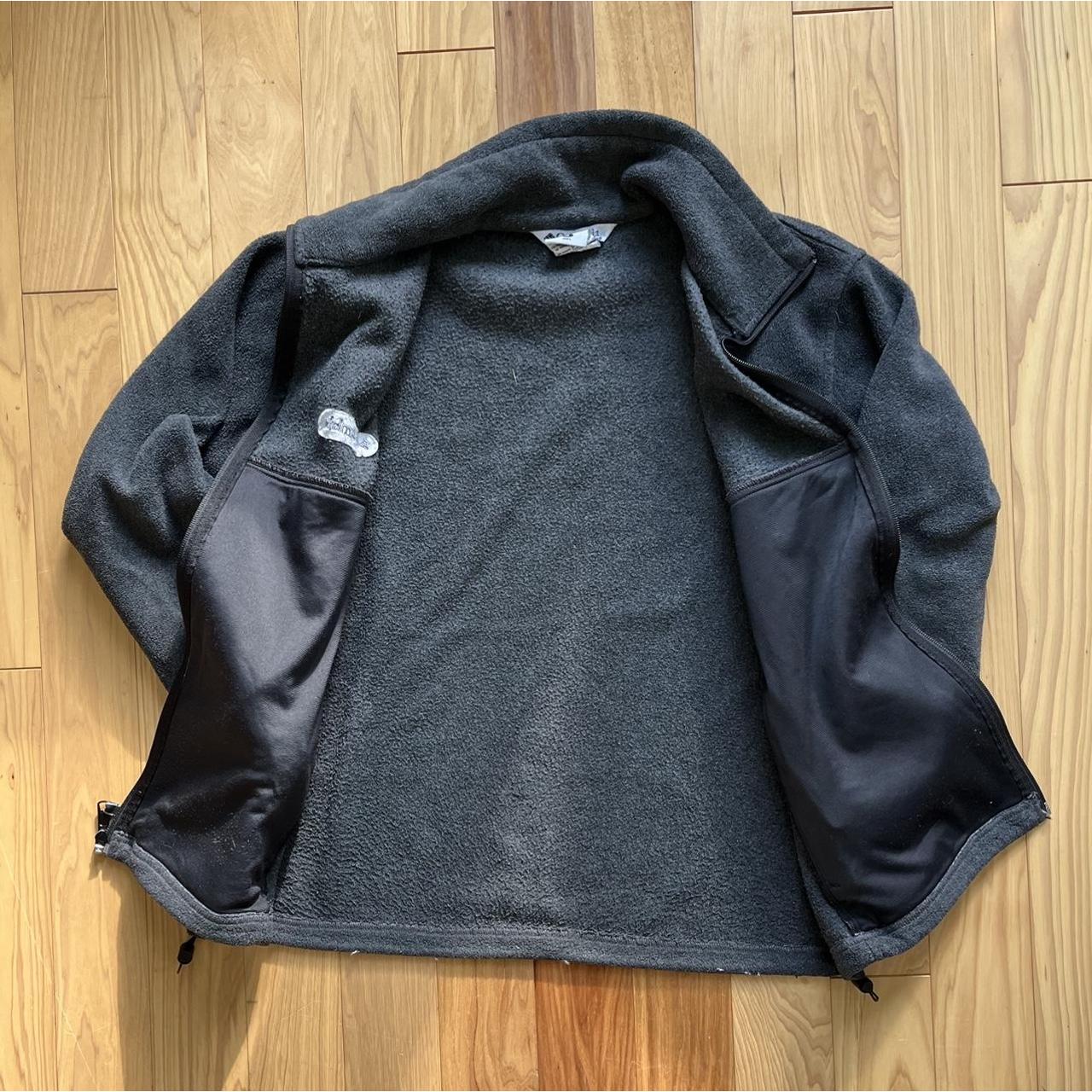 Grey Columbia Fleece Zip Up Jacket Size M - Depop