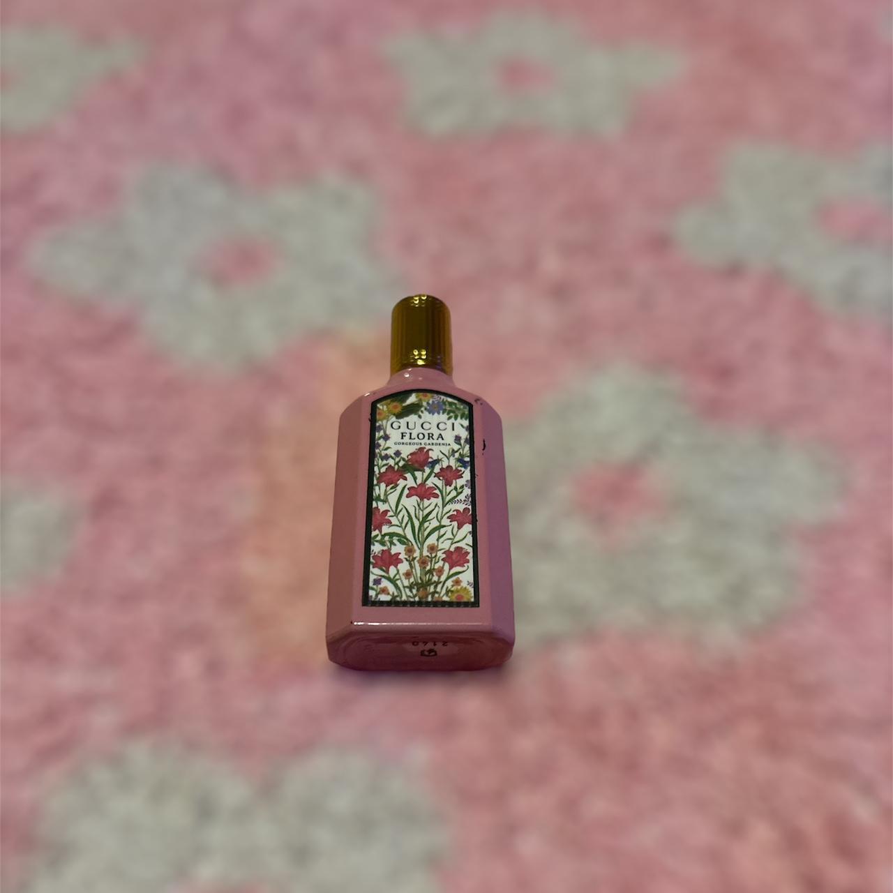 Flora Gorgeous Gardenia by Gucci is a Floral... - Depop