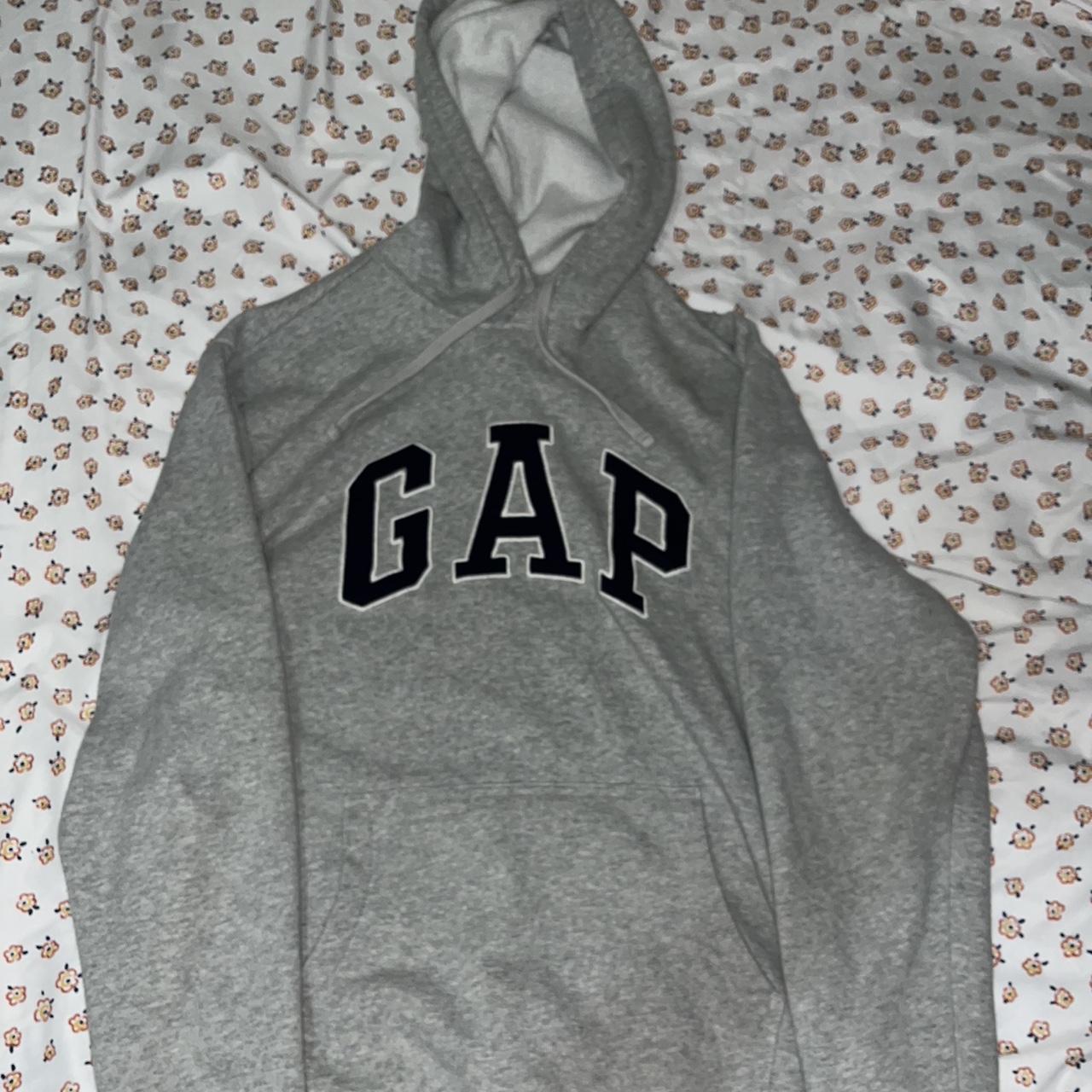 Grey gap hoodie 🙂‍↕️ #hoodie #gap - Depop
