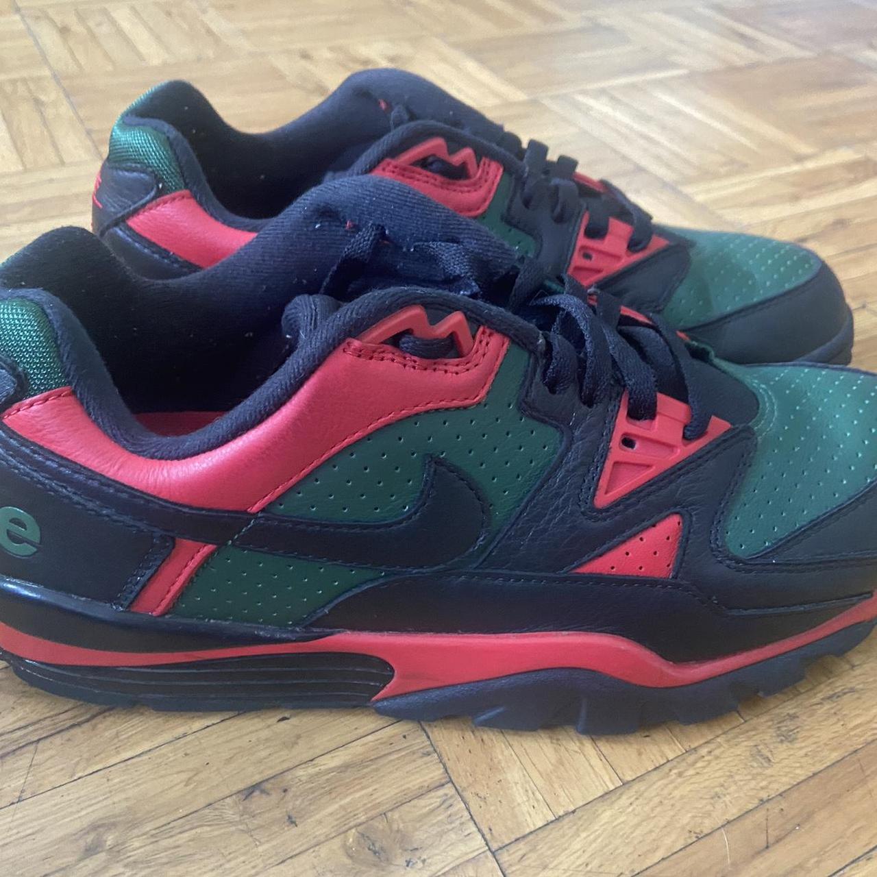 supreme x nike cross trainers low worn a few times - Depop