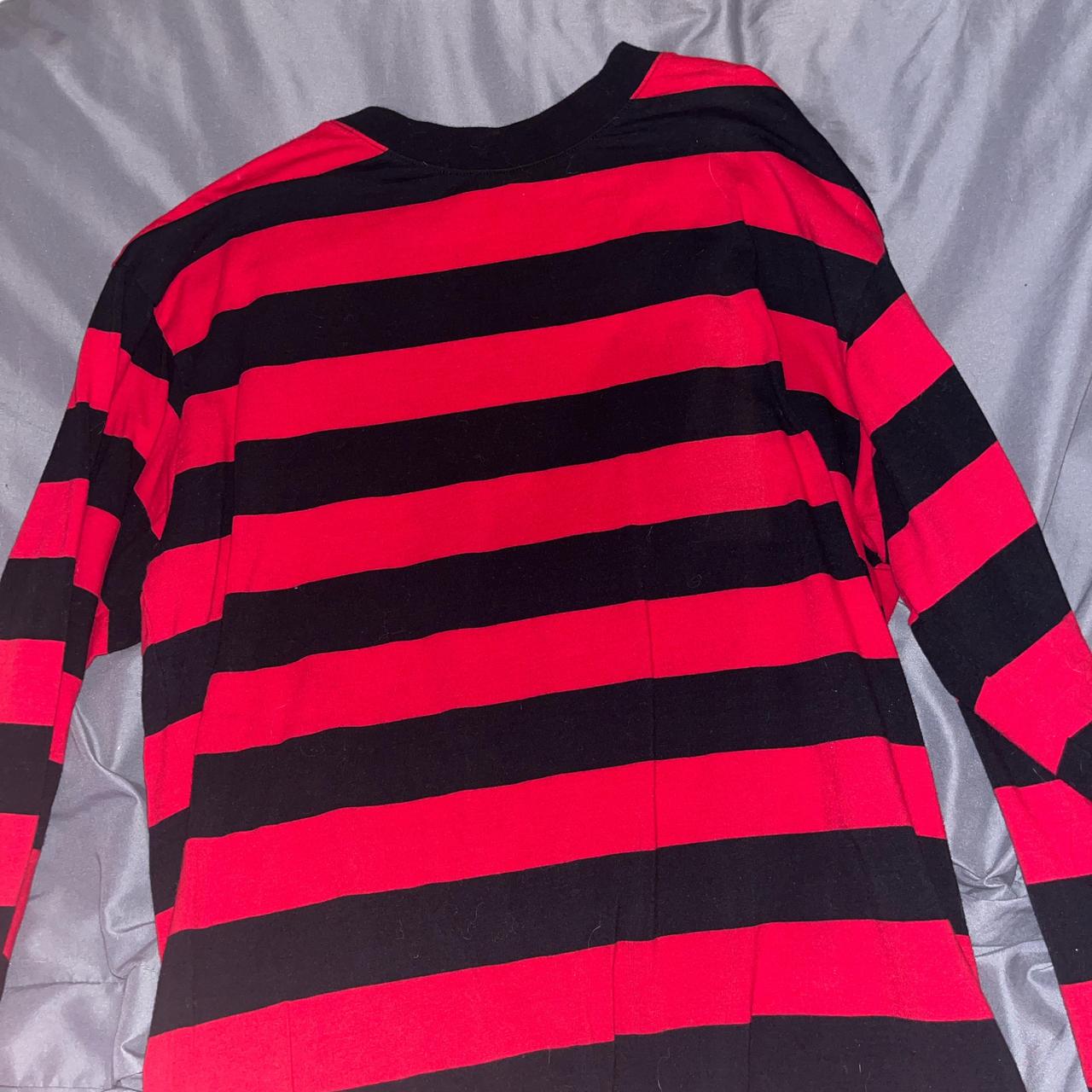 Stray rats striped long sleeve Unisex L, fits as such - Depop