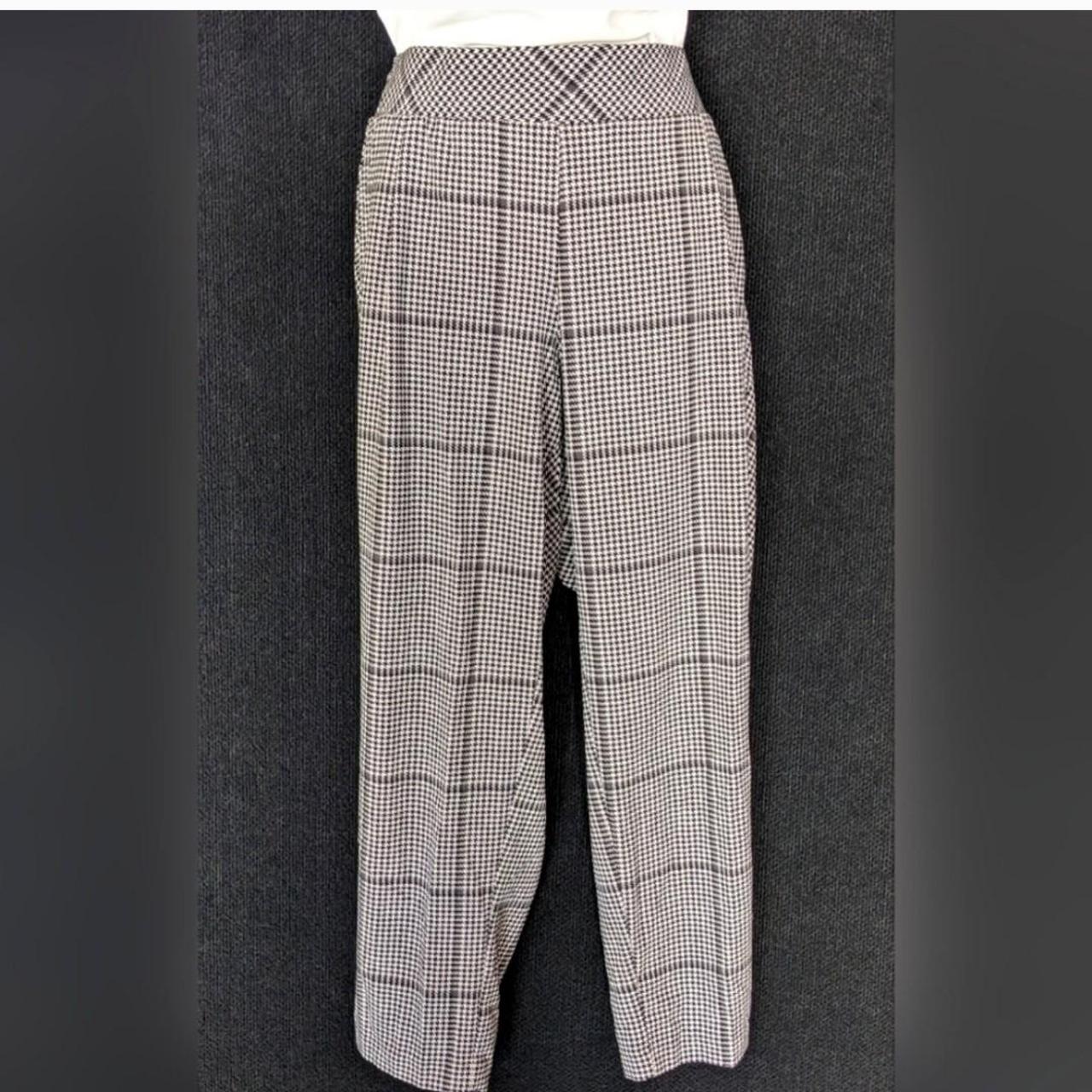 Torrid windowpane pants Pull on SZ 00 Black and... - Depop