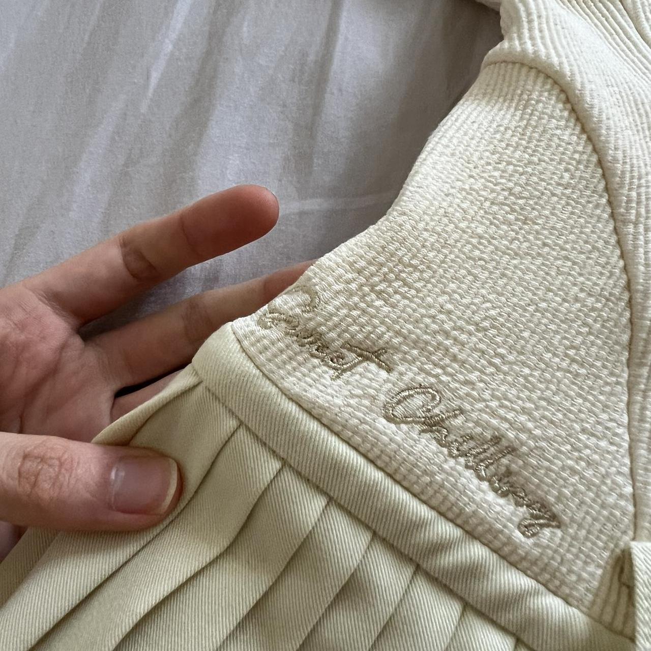 Sweet Chilling Dress in Size S - 100% authentic - Depop