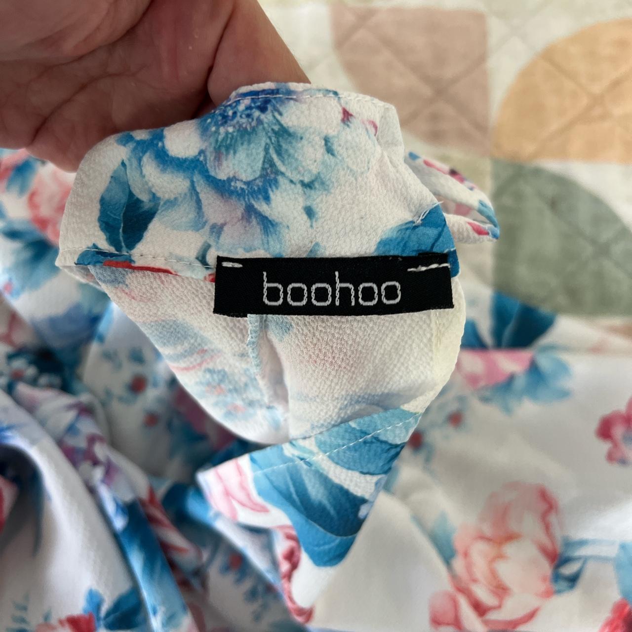 Boohoo Women's White and Pink Dress | Depop