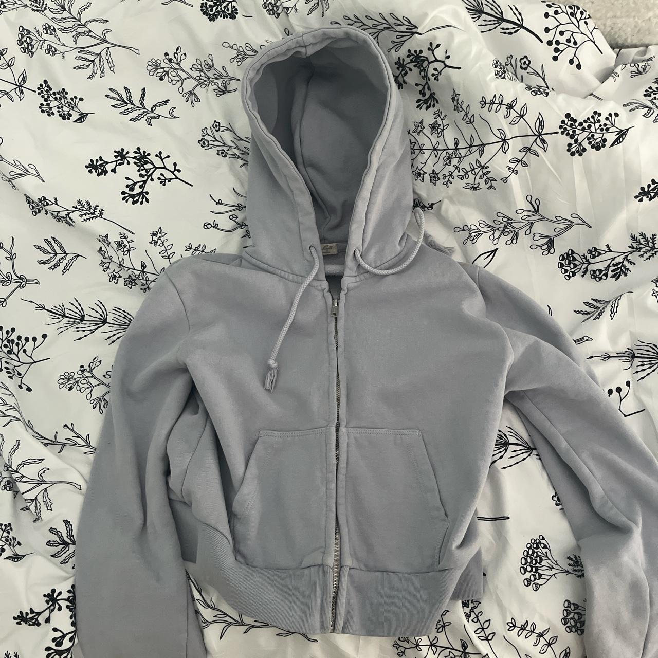 PacSun Women's Grey and Blue Sweatshirt | Depop
