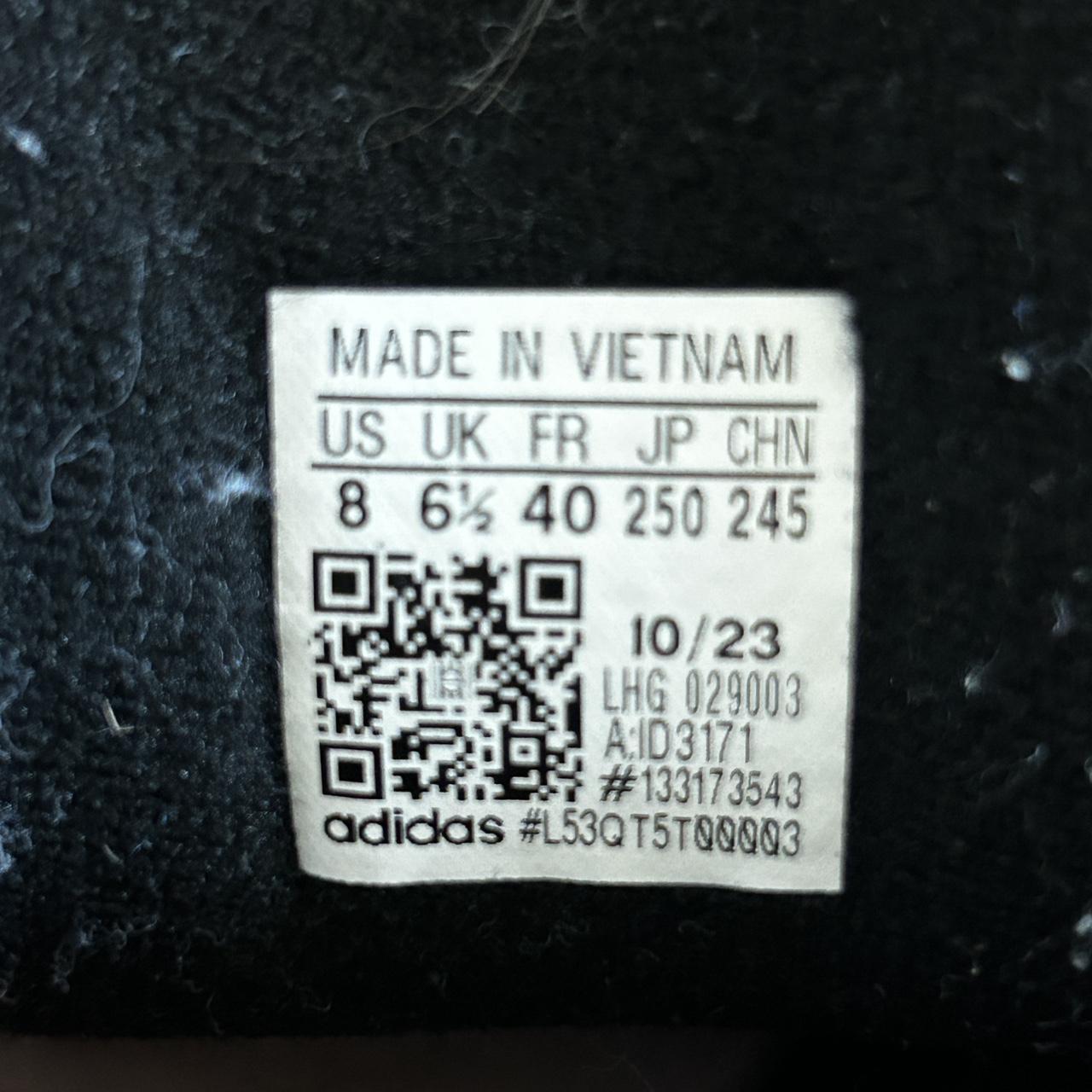 Adidas campus black + pink 💗 So cute just don’t fit... - Depop