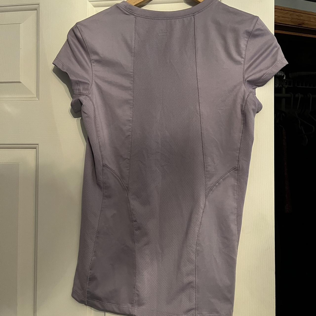 Alo Shirt Medium - Depop