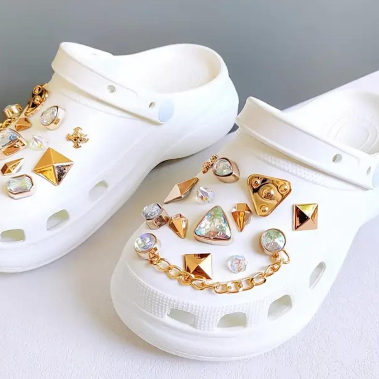 These beautiful 26 pieces luxury Rhinestones croc... - Depop