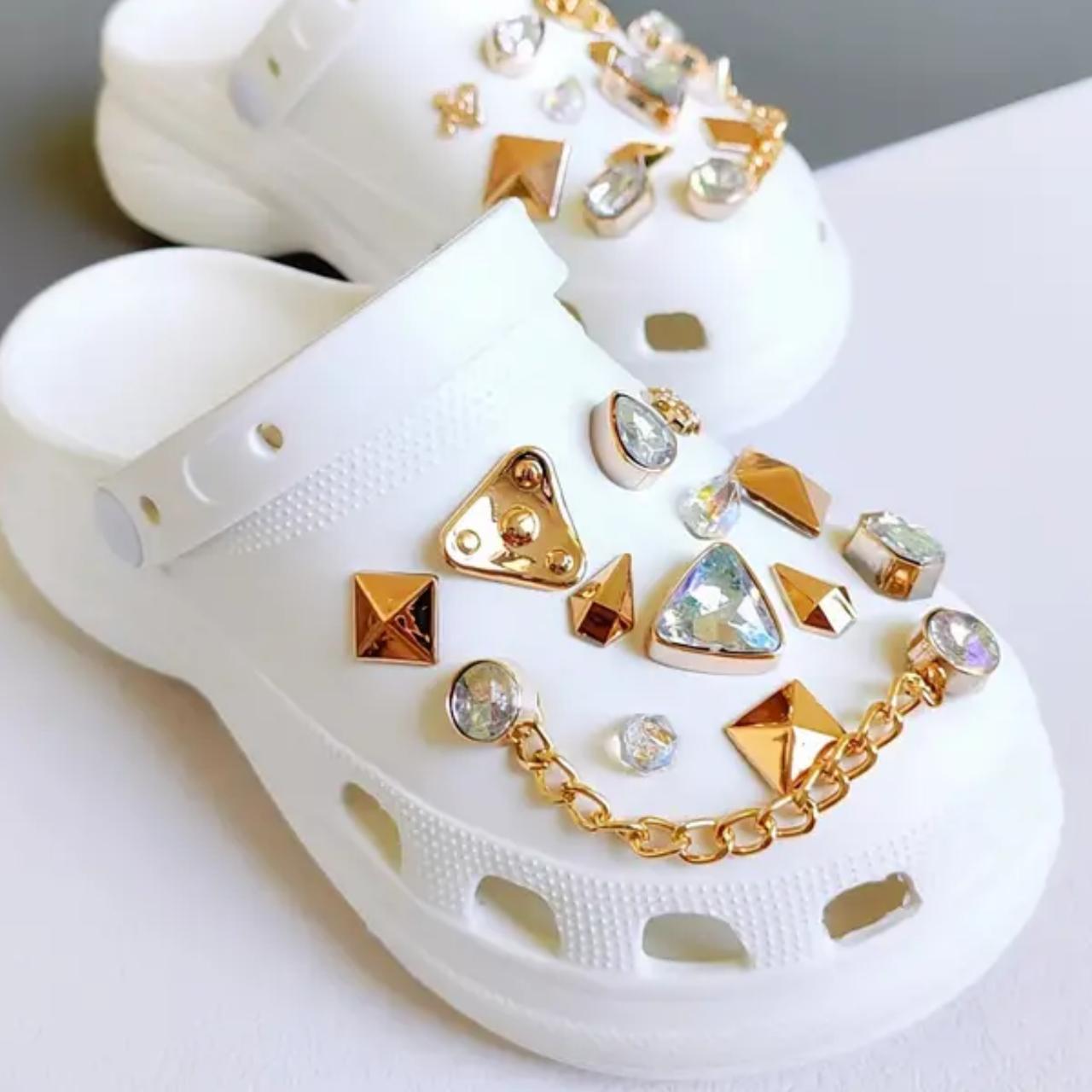 These beautiful 26 pieces luxury Rhinestones croc... - Depop