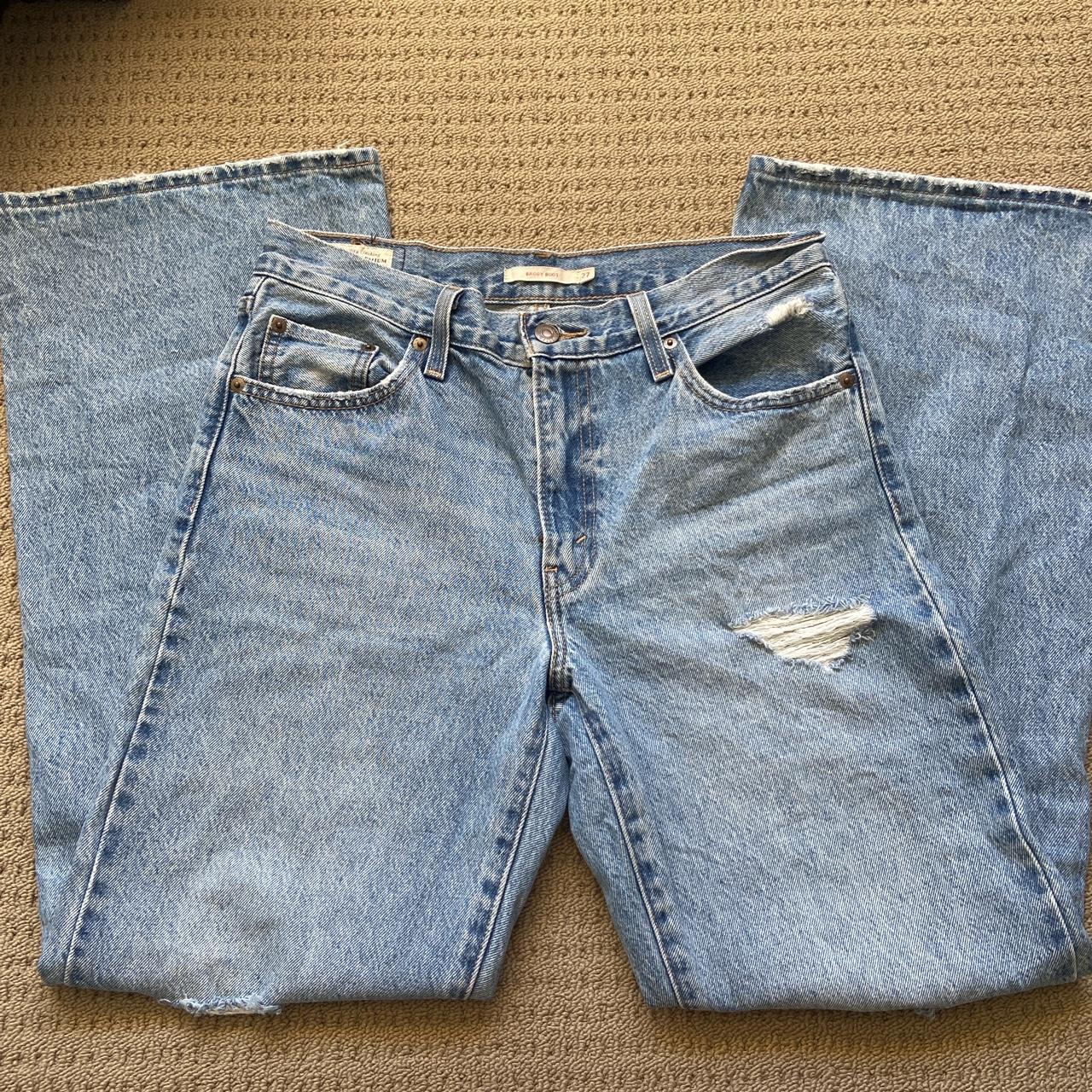 Levis baggy bootcut jeans size 27 (au 9) W27 L31 Mid... - Depop