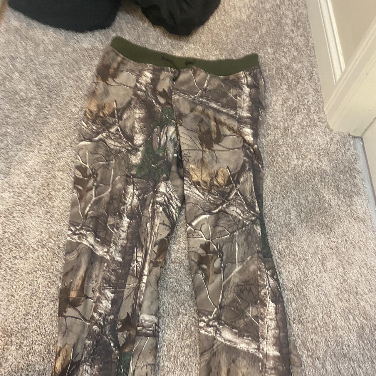 Real tree camo sweats - Depop