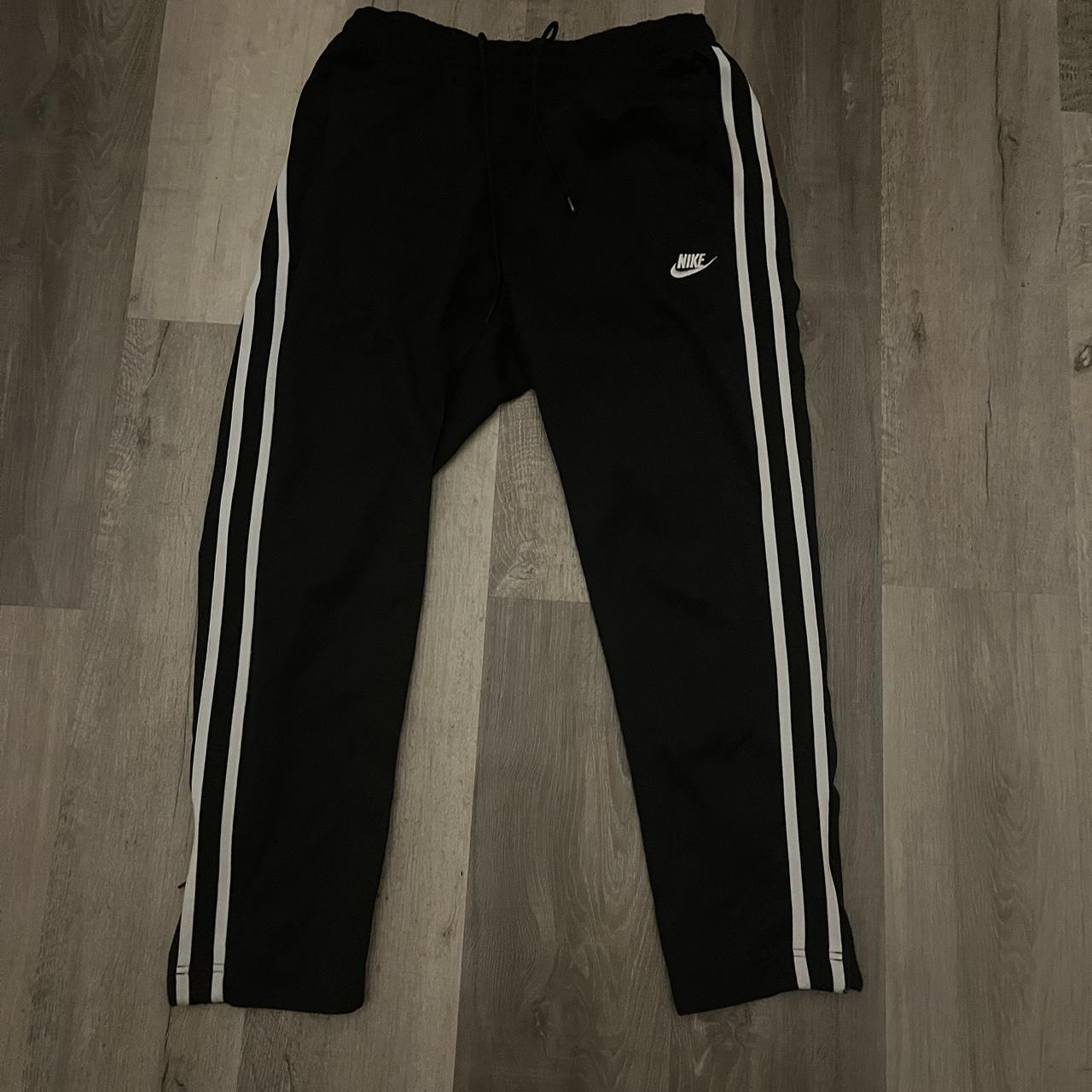 Nike sweats with zipper flare - Depop