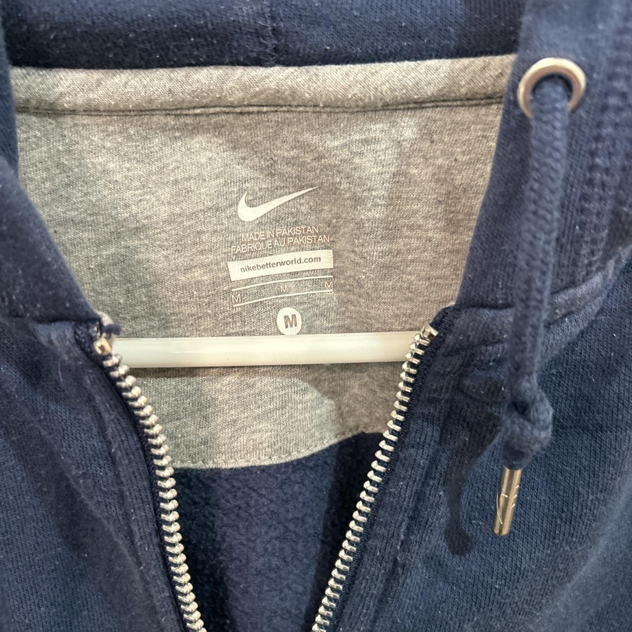 Blue vintage Nike zip up (fits women’s s) - Depop