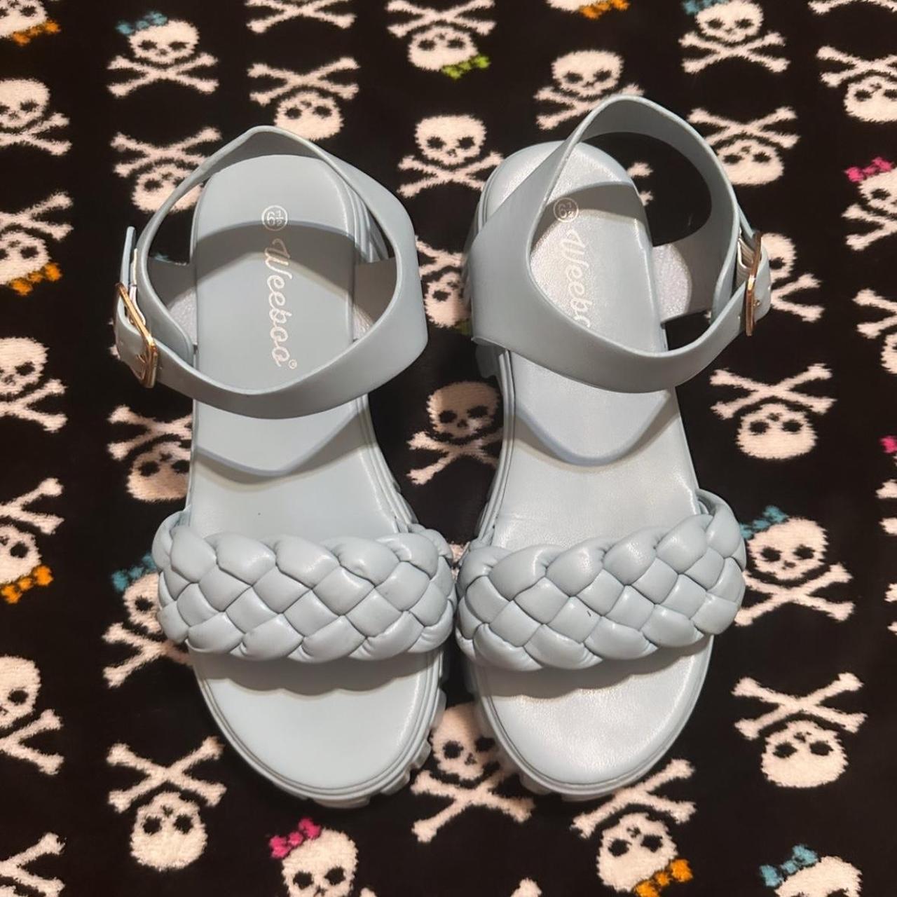 Very cute light blue weeboo shoes💙 No PayPal - Depop