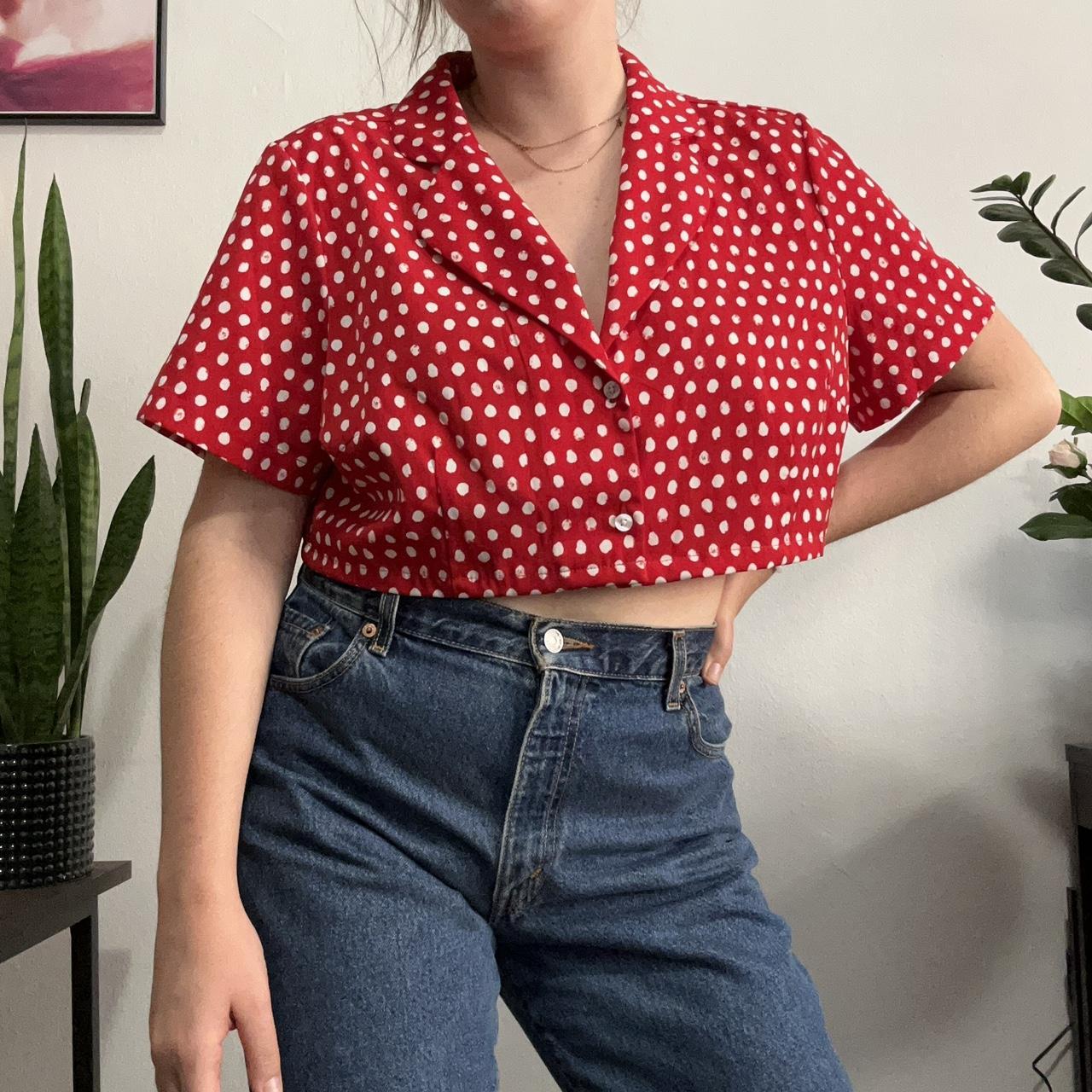 Super cute cropped red polka dot shirt from a new day🍓 - Depop