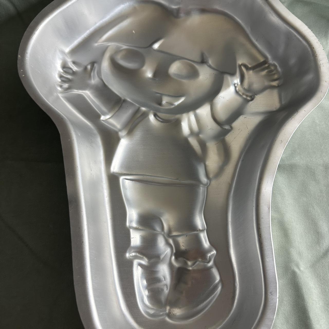 Wilton 2003 Dora the Explorer cake pan #kidcore... | Depop