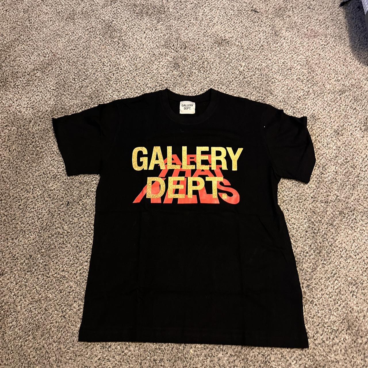Gallery Dept. Men's Black T-shirt | Depop