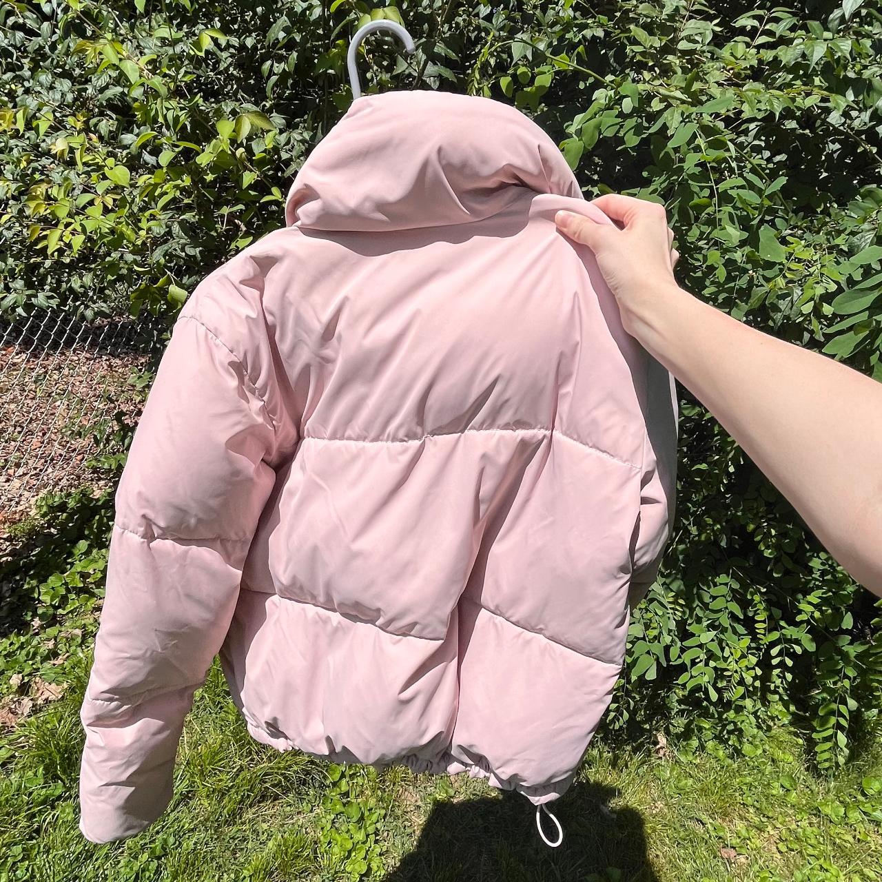 Small light pink Express puffer coat. - Depop