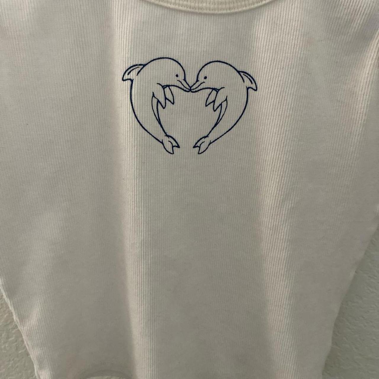 Beach vibe, Cropped white Dolphin tank top - Depop