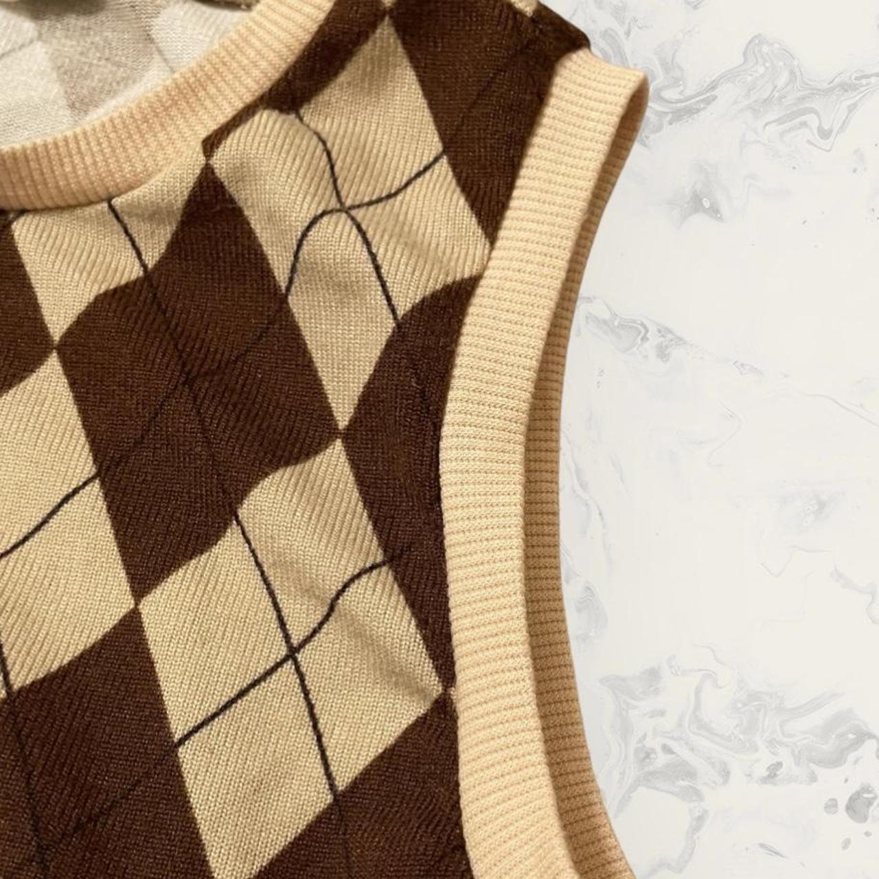 Small mini cropped vest with patterns, worn only few... - Depop