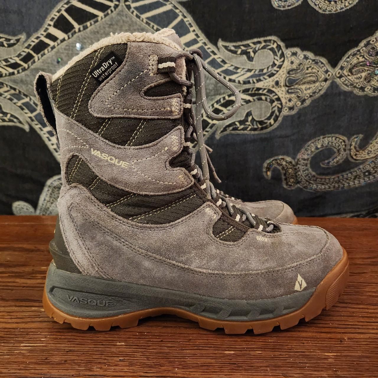 VASQUE - ULTRA DRY WATERPROOF AND INSULATED WITH 400... - Depop