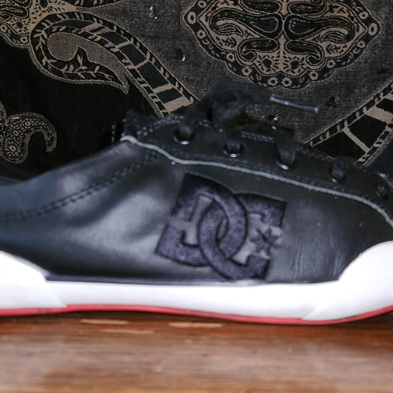 DC SHOES VINTAGE EARLY 2000S LOW PROFILE PREMIUM... - Depop