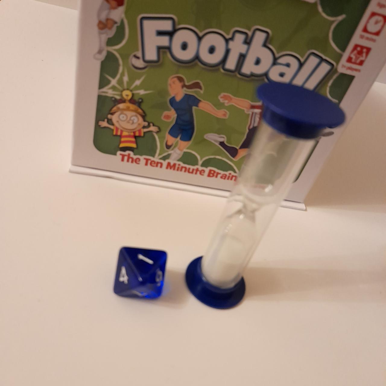BrainBox Football (2022) | Card Game | Ages 8+ | 1+... - Depop