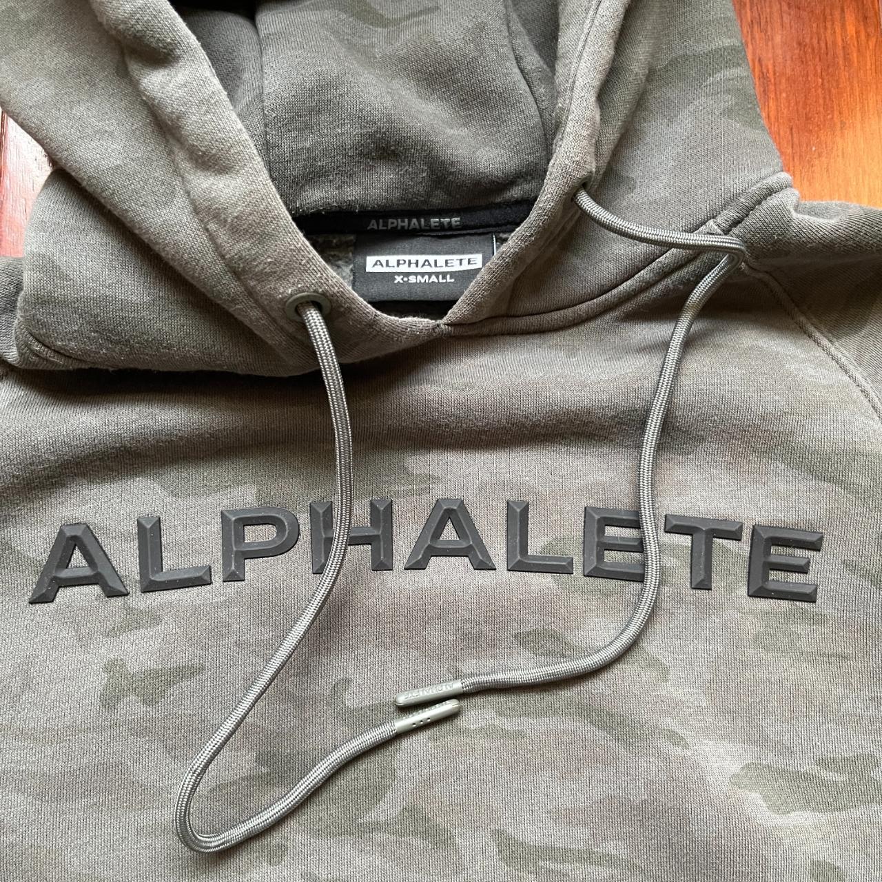 alphalete mens core performance hoodie battle... - Depop