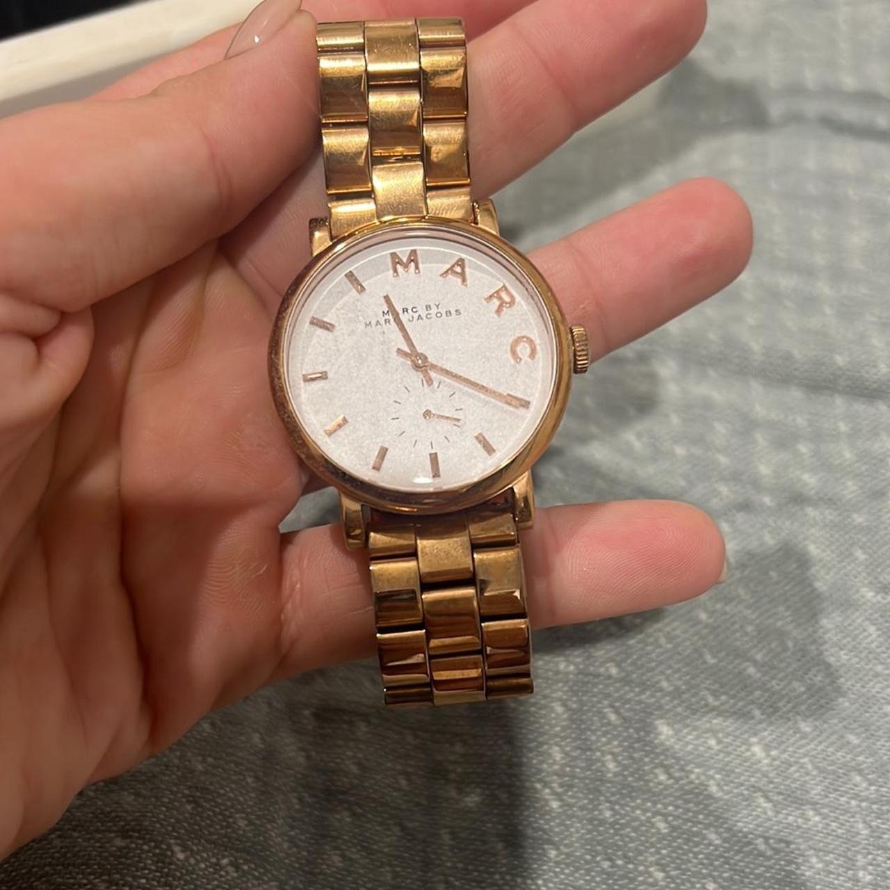 Marc jacobs rose gold watch In good condition but... - Depop