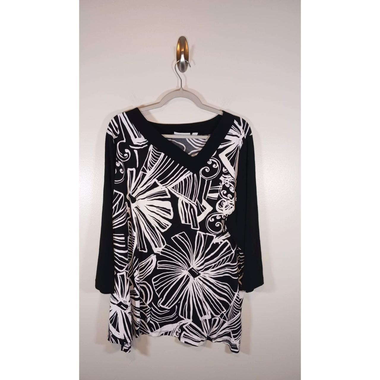 Susan Graver Abstract Floral Knit Tunic Short Sleeve Depop