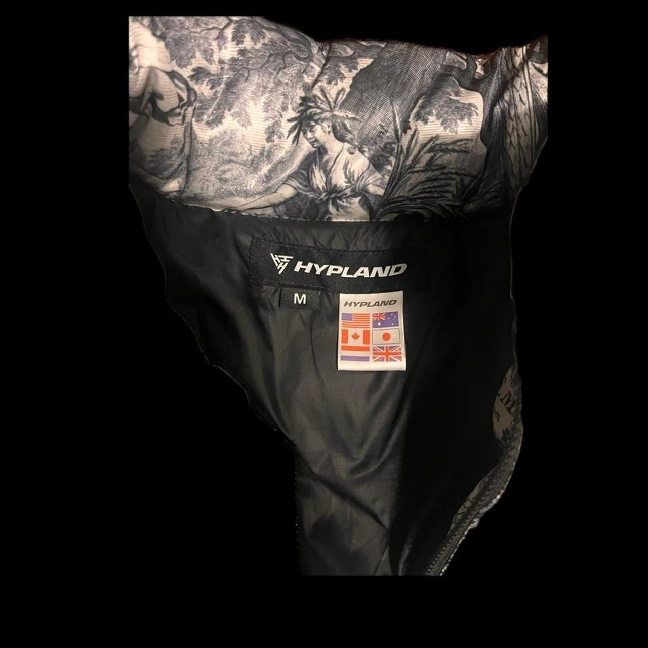 Hypland Puffer Jacket Worn Adjustable waist... - Depop